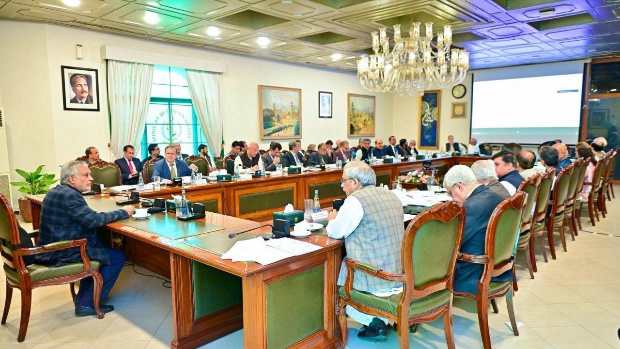 Pakistan-UAE Set to Hold Joint Talks After 13 Years