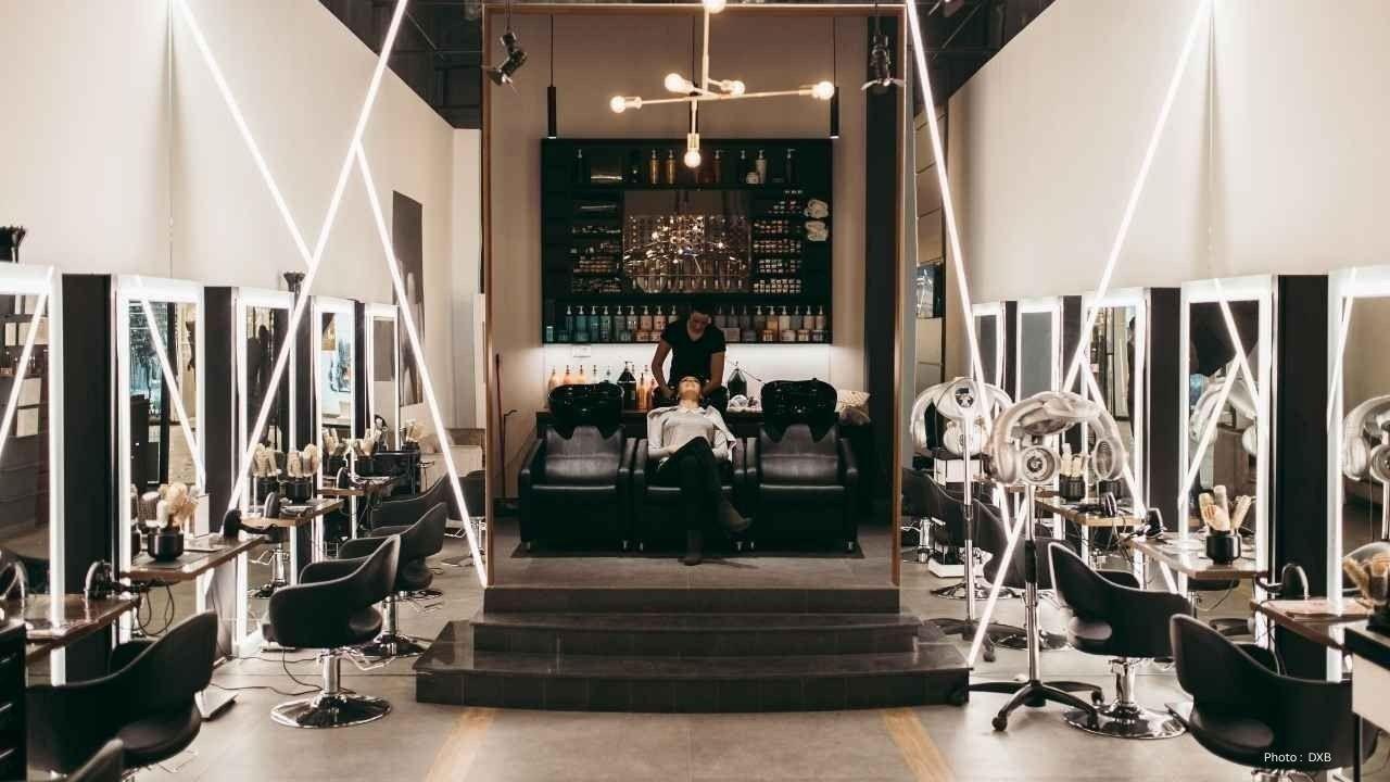 AI in Dubai’s Luxury Salons: Personalized Skincare Meets Technology