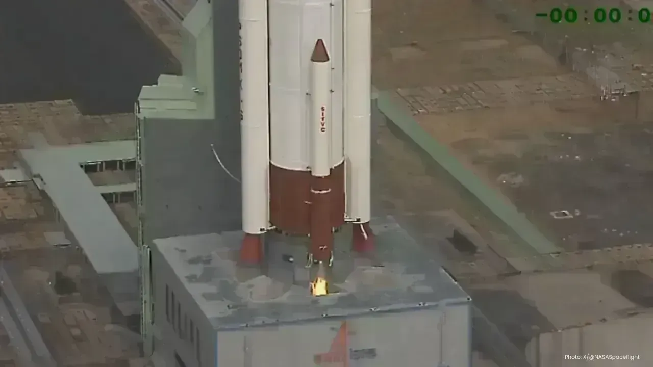 ISRO's PSLV-C62 Rocket Experiences Mid-Flight Disturbance, Under ...